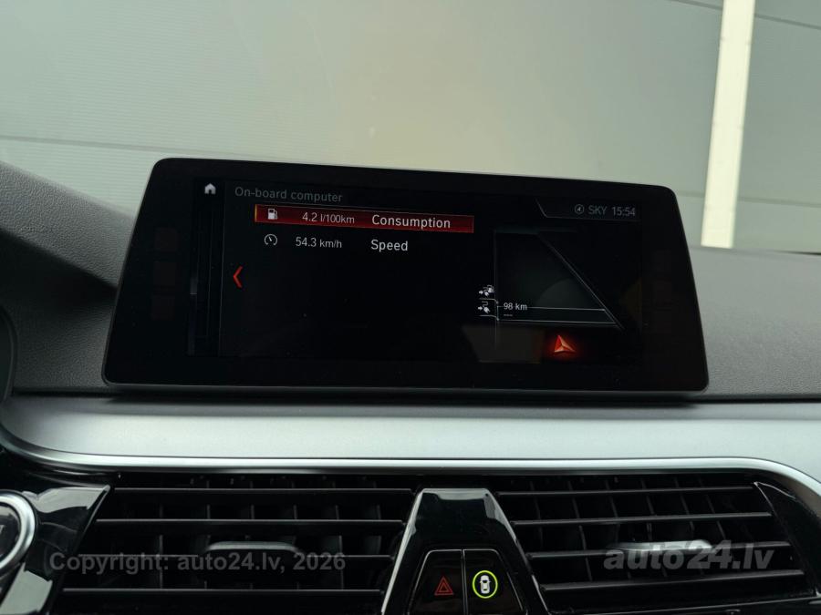 Black BMW 5 Series 2017 in Tallinn, with an engine capacity of 2.00 L and mileage of 150 thousand km for 18900 €, photo 25 on AUTOMOTO.COM.LV