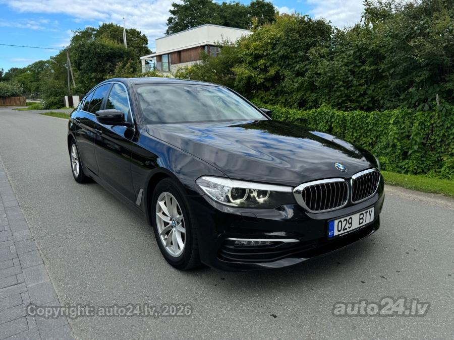 Melns BMW 5 Series 2017 Tallina, ar dzinēja tilpumu 2.00 L un nobraukumu 153 tūkst. km par 19000 €, foto 1 vietnē AUTOMOTO.COM.LV