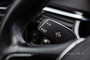 Black BMW 5 Series 2017 in Parnu, with an engine capacity of 3.00 L and mileage of 150 thousand km for 25900 €, photo 26 on AUTOMOTO.COM.LV