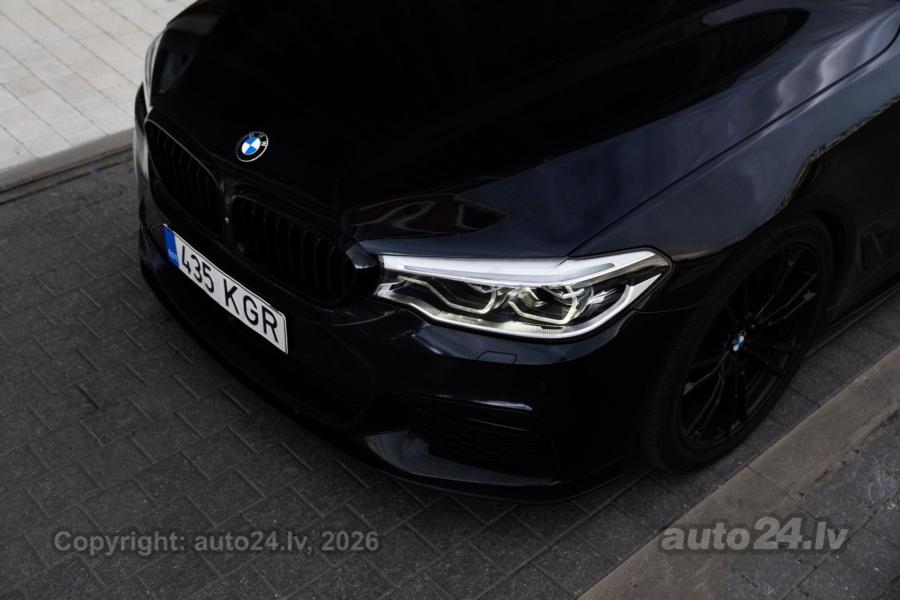 Black BMW 5 Series 2017 in Tallinn, with an engine capacity of 3.00 L and mileage of 195 thousand km for 27900 €, photo 10 on AUTOMOTO.COM.LV