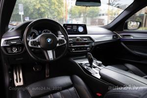 Black BMW 5 Series 2017 in Tallinn, with an engine capacity of 3.00 L and mileage of 195 thousand km for 27900 €, photo 13 on AUTOMOTO.COM.LV