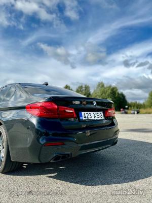 Black BMW 5 Series 2018 in Tallinn, with an engine capacity of 2.00 L and mileage of 85 thousand km for 26800 €, photo 8 on AUTOMOTO.COM.LV