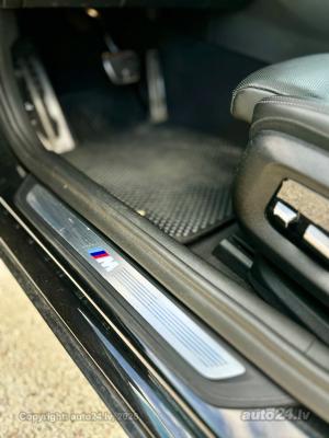 Black BMW 5 Series 2018 in Tallinn, with an engine capacity of 2.00 L and mileage of 85 thousand km for 26800 €, photo 17 on AUTOMOTO.COM.LV