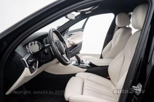 Melns BMW 5 Series 2018 Tallina, ar dzinēja tilpumu 3.00 L un nobraukumu 145 tūkst. km par 26899 €, foto 8 vietnē AUTOMOTO.COM.LV