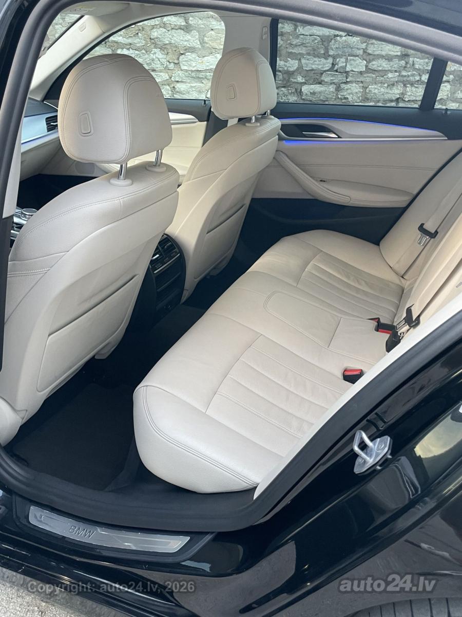 Melns BMW 5 Series 2018 Tallina, ar dzinēja tilpumu 2.00 L un nobraukumu 191 tūkst. km par 19900 €, foto 12 vietnē AUTOMOTO.COM.LV