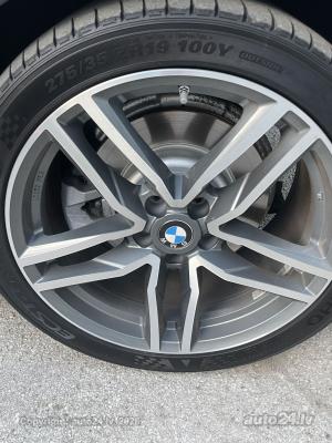 Melns BMW 5 Series 2018 Tallina, ar dzinēja tilpumu 2.00 L un nobraukumu 191 tūkst. km par 19900 €, foto 17 vietnē AUTOMOTO.COM.LV