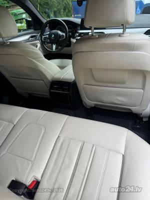 Melns BMW 5 Series 2018 Tallina, ar dzinēja tilpumu 2.00 L un nobraukumu 122 tūkst. km par 31000 €, foto 10 vietnē AUTOMOTO.COM.LV