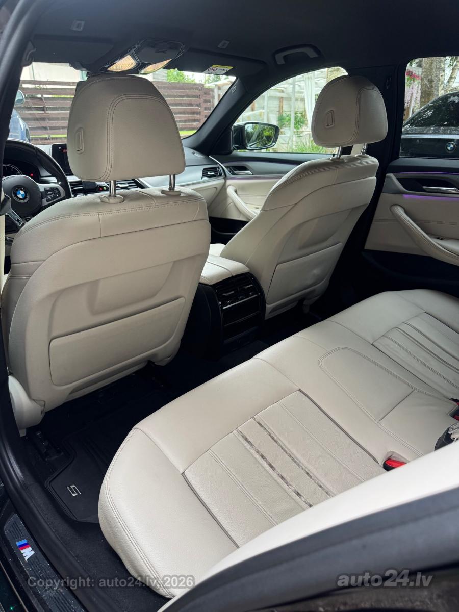 Melns BMW 5 Series 2018 Tallina, ar dzinēja tilpumu 2.00 L un nobraukumu 122 tūkst. km par 31000 €, foto 11 vietnē AUTOMOTO.COM.LV
