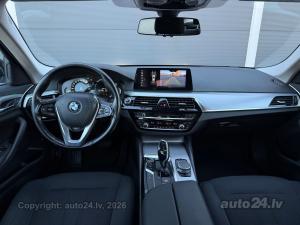 Black BMW 5 Series 2018 in Tallinn, with an engine capacity of 2.00 L and mileage of 208 thousand km for 14490 €, photo 9 on AUTOMOTO.COM.LV