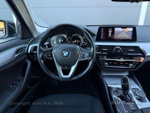 Black BMW 5 Series 2018 in Tallinn, with an engine capacity of 2.00 L and mileage of 208 thousand km for 14490 €, photo 13 on AUTOMOTO.COM.LV