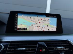 Black BMW 5 Series 2018 in Tallinn, with an engine capacity of 2.00 L and mileage of 208 thousand km for 14490 €, photo 25 on AUTOMOTO.COM.LV
