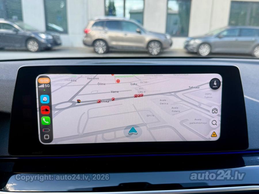 Black BMW 5 Series 2018 in Tallinn, with an engine capacity of 2.00 L and mileage of 211 thousand km for 14990 €, photo 23 on AUTOMOTO.COM.LV