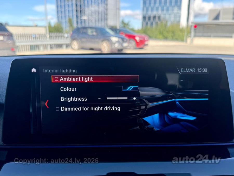 Black BMW 5 Series 2018 in Tallinn, with an engine capacity of 2.00 L and mileage of 211 thousand km for 14990 €, photo 24 on AUTOMOTO.COM.LV