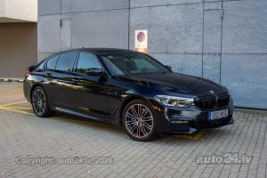 Melns BMW 5 Series 2018 Pērnava, ar dzinēja tilpumu 3.00 L un nobraukumu 99 tūkst. km par 34990 €, foto 5 vietnē AUTOMOTO.COM.LV