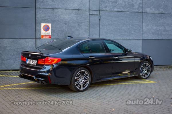 Melns BMW 5 Series 2018 Pērnava, ar dzinēja tilpumu 3.00 L un nobraukumu 99 tūkst. km par 34990 €, foto 6 vietnē AUTOMOTO.COM.LV