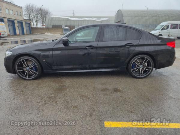 Melns BMW 5 Series 2019 Tallina, ar dzinēja tilpumu 2.00 L un nobraukumu 156 tūkst. km par 25650 €, foto 8 vietnē AUTOMOTO.COM.LV