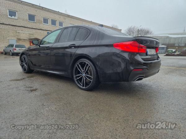 Melns BMW 5 Series 2019 Tallina, ar dzinēja tilpumu 2.00 L un nobraukumu 156 tūkst. km par 25650 €, foto 9 vietnē AUTOMOTO.COM.LV