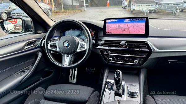 Melns BMW 5 Series 2020 Tallina, ar dzinēja tilpumu 2.00 L un nobraukumu 89 tūkst. km par 34890 €, foto 11 vietnē AUTOMOTO.COM.LV