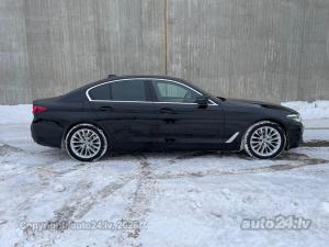 Black BMW 5 Series 2020 in Tallinn, with an engine capacity of 2.00 L and mileage of 162 thousand km for 29500 €, photo 4 on AUTOMOTO.COM.LV