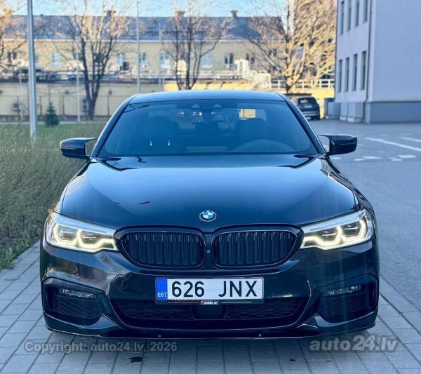 Melns BMW 5 Series 2020 Tallina, ar dzinēja tilpumu 3.00 L un nobraukumu 124 tūkst. km par 38900 €, foto 10 vietnē AUTOMOTO.COM.LV