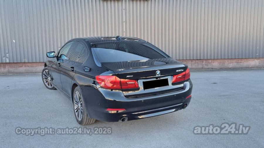 Melns BMW 5 Series 2020 Tallina, ar dzinēja tilpumu 2.00 L un nobraukumu 196 tūkst. km par 21900 €, foto 4 vietnē AUTOMOTO.COM.LV