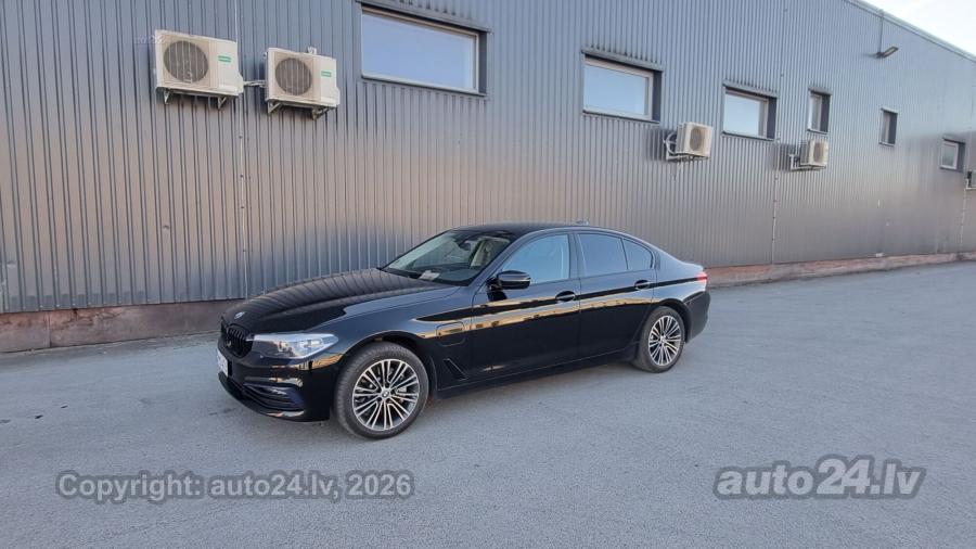 Melns BMW 5 Series 2020 Tallina, ar dzinēja tilpumu 2.00 L un nobraukumu 196 tūkst. km par 21900 €, foto 7 vietnē AUTOMOTO.COM.LV