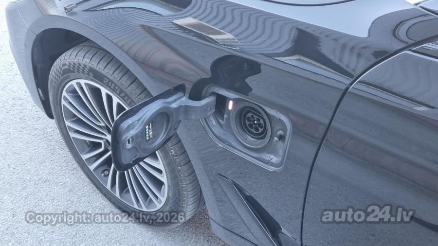 Melns BMW 5 Series 2020 Tallina, ar dzinēja tilpumu 2.00 L un nobraukumu 196 tūkst. km par 21900 €, foto 16 vietnē AUTOMOTO.COM.LV