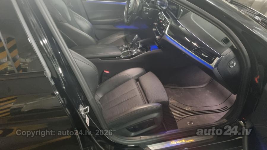 Melns BMW 5 Series 2020 Tallina, ar dzinēja tilpumu 2.00 L un nobraukumu 196 tūkst. km par 21900 €, foto 17 vietnē AUTOMOTO.COM.LV