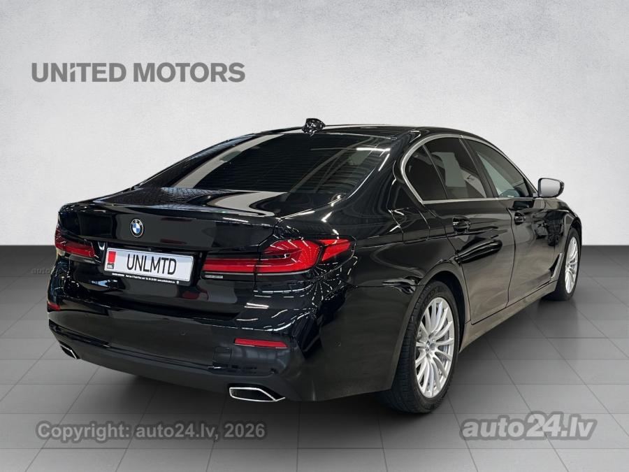 Melns BMW 5 Series 2020 Tallina, ar dzinēja tilpumu 2.00 L un nobraukumu 104 tūkst. km par 29900 €, foto 7 vietnē AUTOMOTO.COM.LV
