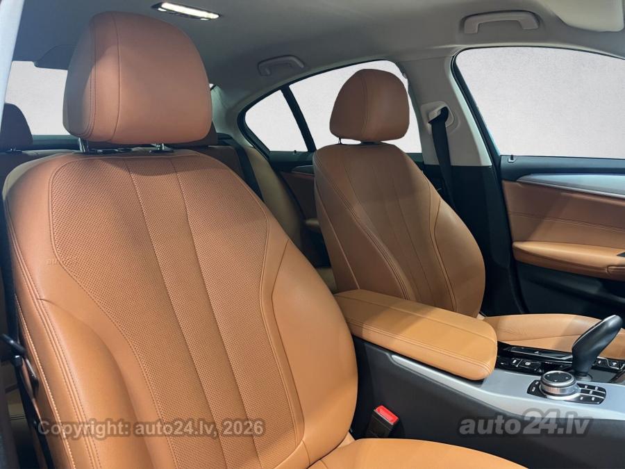 Melns BMW 5 Series 2020 Tallina, ar dzinēja tilpumu 2.00 L un nobraukumu 104 tūkst. km par 29900 €, foto 13 vietnē AUTOMOTO.COM.LV