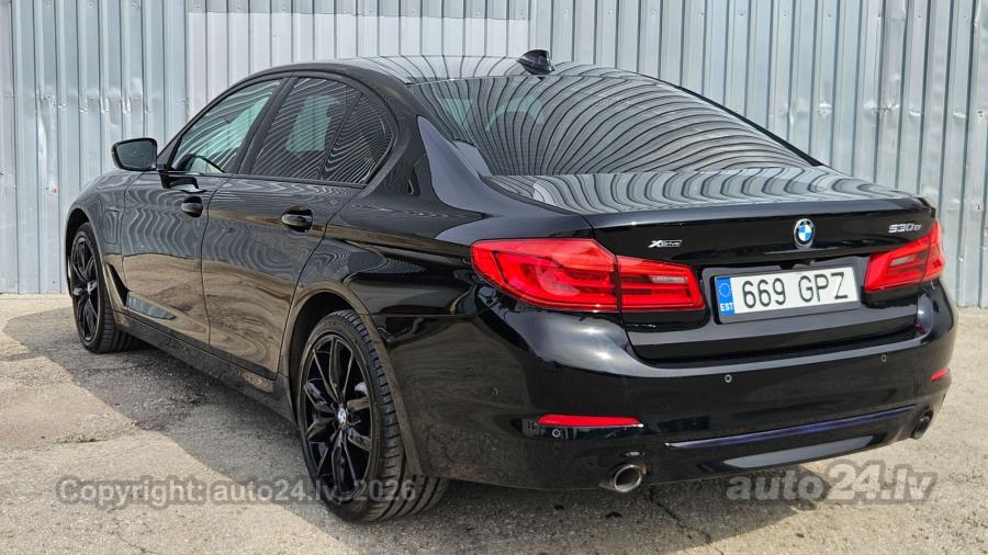 Melns BMW 5 Series 2020 Tallina, ar dzinēja tilpumu 2.00 L un nobraukumu 198 tūkst. km par 19490 €, foto 5 vietnē AUTOMOTO.COM.LV