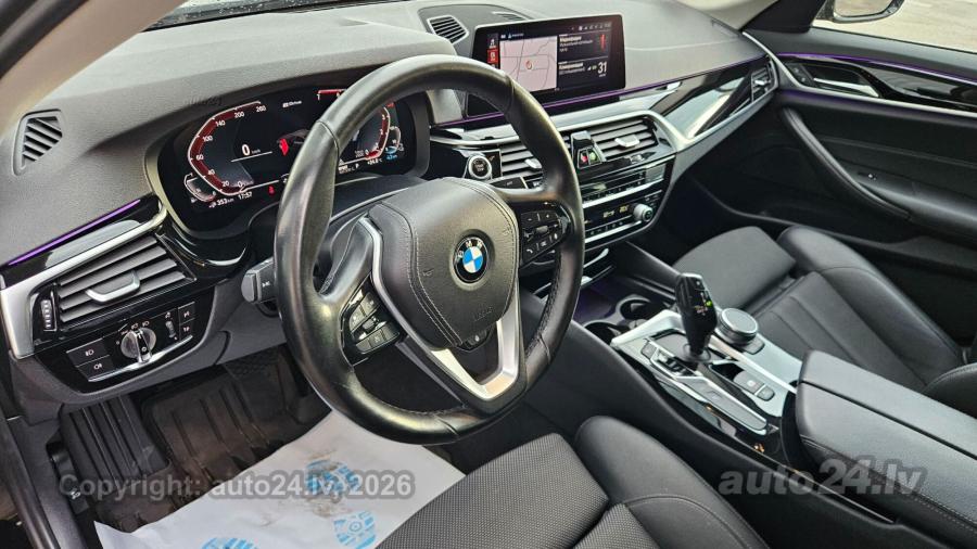 Melns BMW 5 Series 2020 Tallina, ar dzinēja tilpumu 2.00 L un nobraukumu 198 tūkst. km par 19490 €, foto 12 vietnē AUTOMOTO.COM.LV