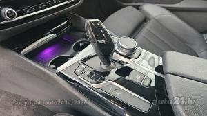 Melns BMW 5 Series 2020 Tallina, ar dzinēja tilpumu 2.00 L un nobraukumu 198 tūkst. km par 19490 €, foto 15 vietnē AUTOMOTO.COM.LV