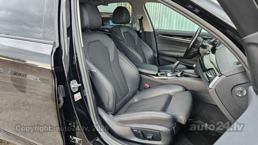 Melns BMW 5 Series 2020 Tallina, ar dzinēja tilpumu 2.00 L un nobraukumu 198 tūkst. km par 19490 €, foto 16 vietnē AUTOMOTO.COM.LV