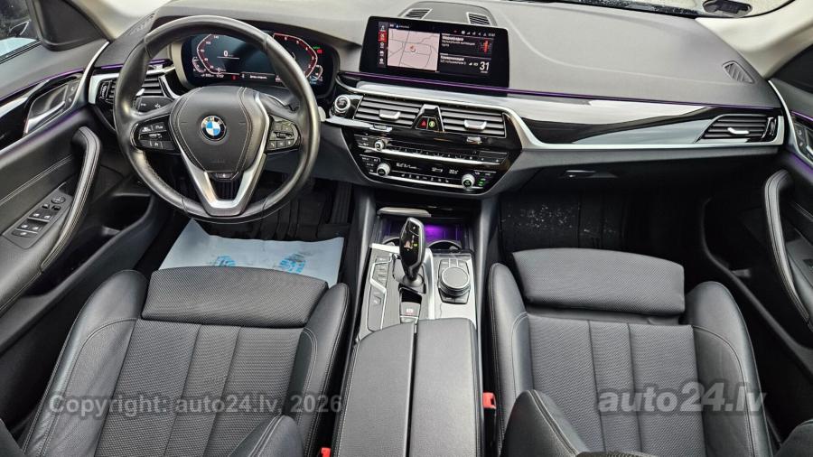 Melns BMW 5 Series 2020 Tallina, ar dzinēja tilpumu 2.00 L un nobraukumu 198 tūkst. km par 19490 €, foto 18 vietnē AUTOMOTO.COM.LV