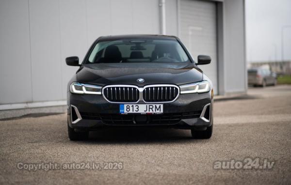 Melns BMW 5 Series 2021 Tallina, ar dzinēja tilpumu 2.00 L un nobraukumu 54 tūkst. km par 34000 €, foto 3 vietnē AUTOMOTO.COM.LV