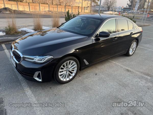 Melns BMW 5 Series 2021 Tallina, ar dzinēja tilpumu 2.00 L un nobraukumu 150 tūkst. km par 30000 €, foto 1 vietnē AUTOMOTO.COM.LV