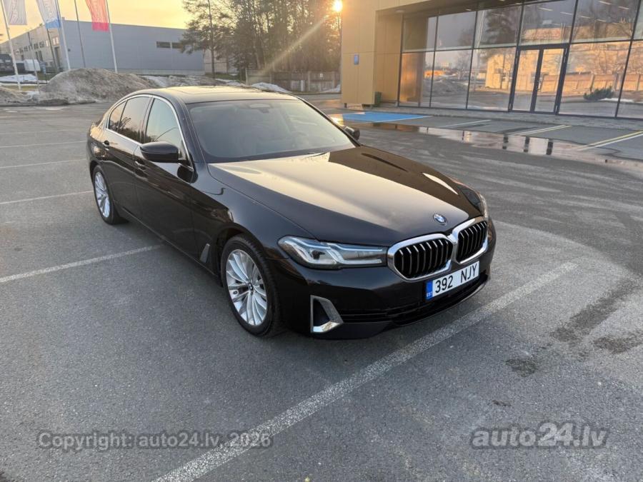 Black BMW 5 Series 2021 in Tallinn, with an engine capacity of 2.00 L and mileage of 150 thousand km for 30000 €, photo 2 on AUTOMOTO.COM.LV