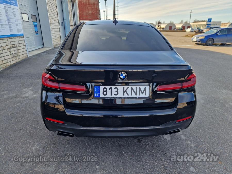 Melns BMW 5 Series 2021 Tallina, ar dzinēja tilpumu 3.00 L un nobraukumu 161 tūkst. km par 38900 €, foto 20 vietnē AUTOMOTO.COM.LV