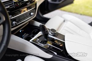 Black BMW 5 Series 2021 in Tallinn, with an engine capacity of 2.00 L and mileage of 153 thousand km for 26900 €, photo 16 on AUTOMOTO.COM.LV
