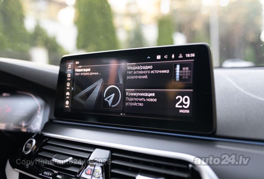 Black BMW 5 Series 2021 in Tallinn, with an engine capacity of 2.00 L and mileage of 153 thousand km for 26900 €, photo 20 on AUTOMOTO.COM.LV