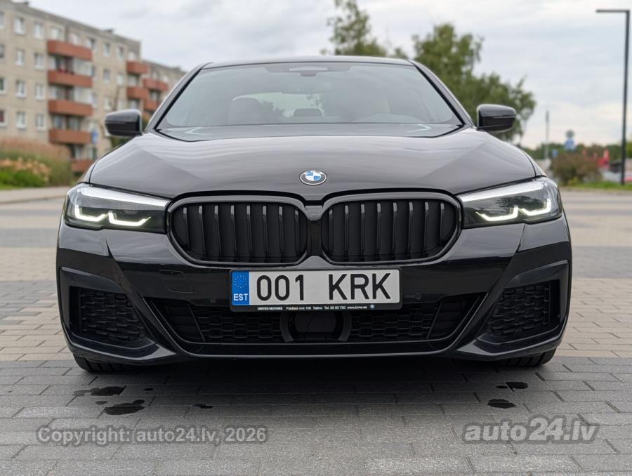 Black BMW 5 Series 2021 in Tallinn, with an engine capacity of 2.00 L and mileage of 130 thousand km for 35000 €, photo 3 on AUTOMOTO.COM.LV