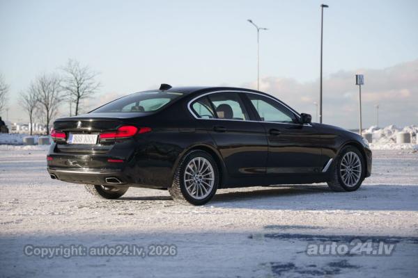Melns BMW 5 Series 2022 Tallina, ar dzinēja tilpumu 2.00 L un nobraukumu 205 tūkst. km par 27999 €, foto 5 vietnē AUTOMOTO.COM.LV