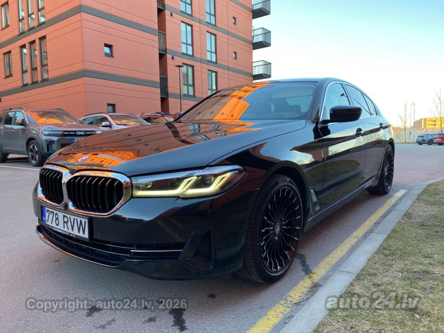Black BMW 5 Series 2022 in Tallinn, with an engine capacity of 2.00 L and mileage of 111 thousand km for 33900 €, photo 1 on AUTOMOTO.COM.LV
