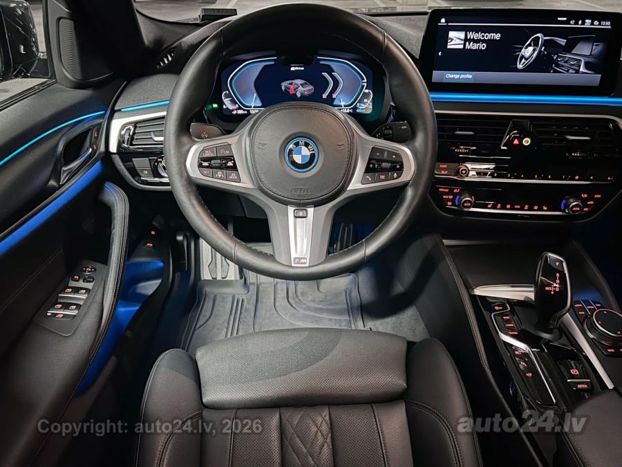 Melns BMW 5 Series 2022 Tallina, ar dzinēja tilpumu 2.00 L un nobraukumu 83 tūkst. km par 36900 €, foto 7 vietnē AUTOMOTO.COM.LV
