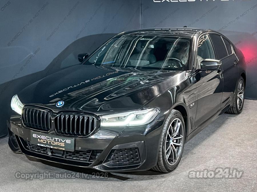 Melns BMW 5 Series 2022 Tallina, ar dzinēja tilpumu 2.00 L un nobraukumu 83 tūkst. km par 36900 €, foto 10 vietnē AUTOMOTO.COM.LV