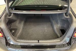 Melns BMW 5 Series 2023 Tallina, ar dzinēja tilpumu 2.00 L un nobraukumu 62 tūkst. km par 38990 €, foto 21 vietnē AUTOMOTO.COM.LV