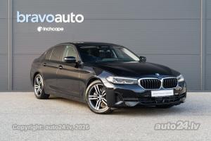 Melns BMW 5 Series 2023 Tartu, ar dzinēja tilpumu 2.00 L un nobraukumu 36 tūkst. km par 35900 €, foto 4 vietnē AUTOMOTO.COM.LV