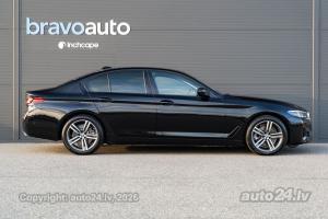 Melns BMW 5 Series 2023 Tartu, ar dzinēja tilpumu 2.00 L un nobraukumu 36 tūkst. km par 35900 €, foto 5 vietnē AUTOMOTO.COM.LV