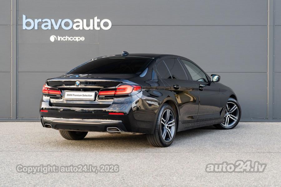 Melns BMW 5 Series 2023 Tartu, ar dzinēja tilpumu 2.00 L un nobraukumu 36 tūkst. km par 35900 €, foto 9 vietnē AUTOMOTO.COM.LV